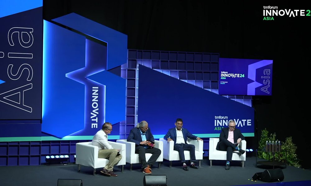 Transforming PLDT: Cloud, Data, and Network Automation for the Future ...